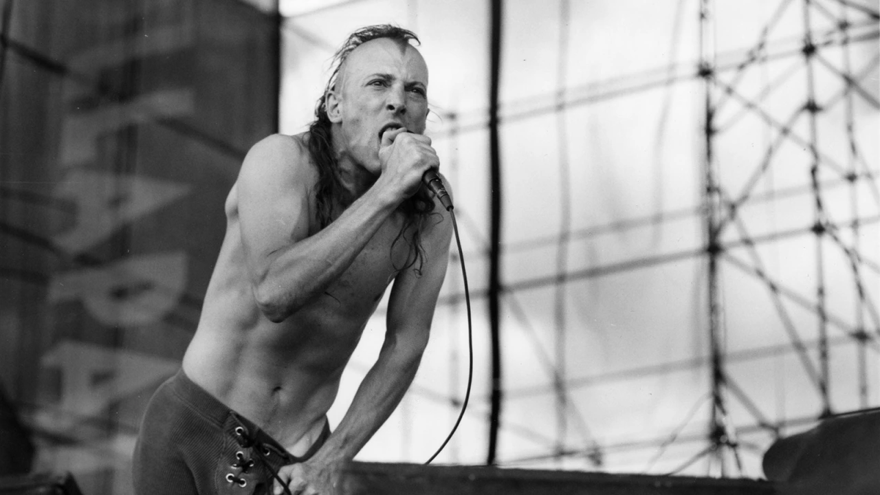 How Tool Became a Genre Unto Themselves With 1993's Game-Changing ...