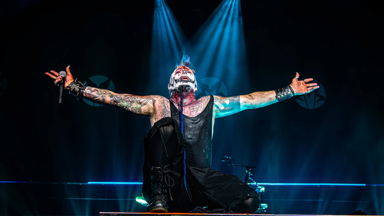 CHAD GRAY on MUDVAYNE's new music: "You can tell it's special"