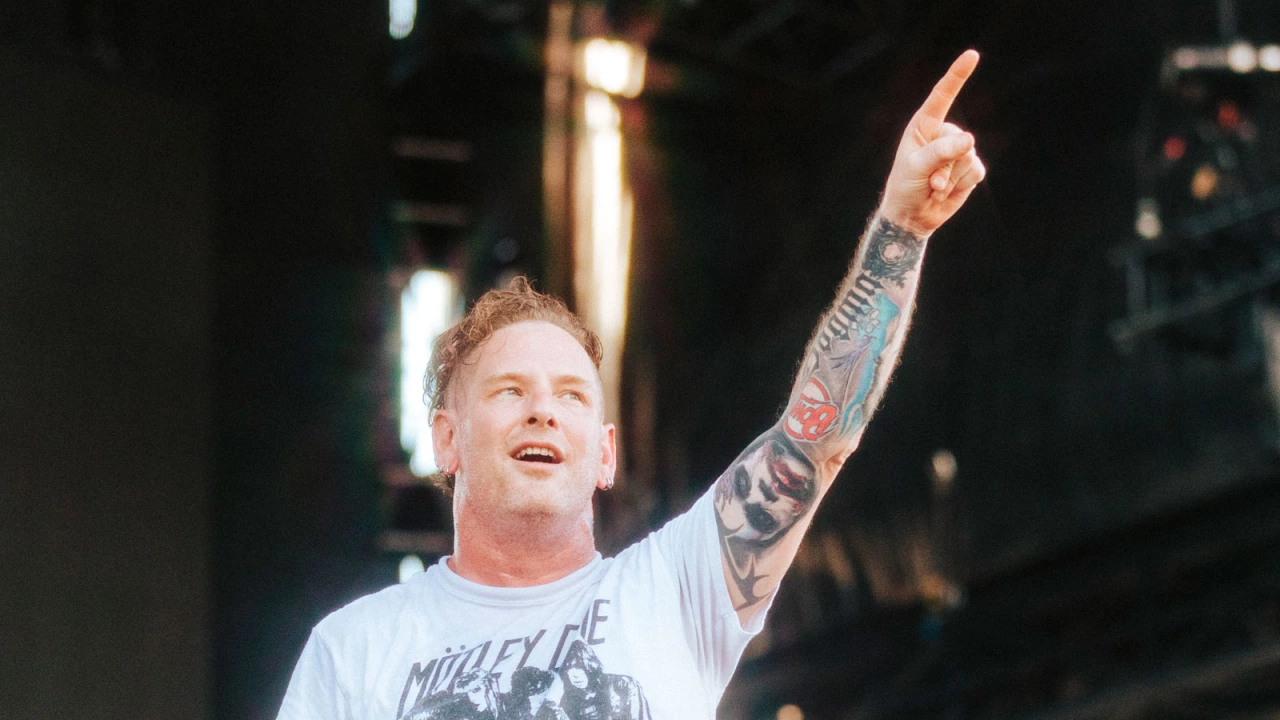SLIPKNOT's COREY TAYLOR announces 2024 North American solo tour
