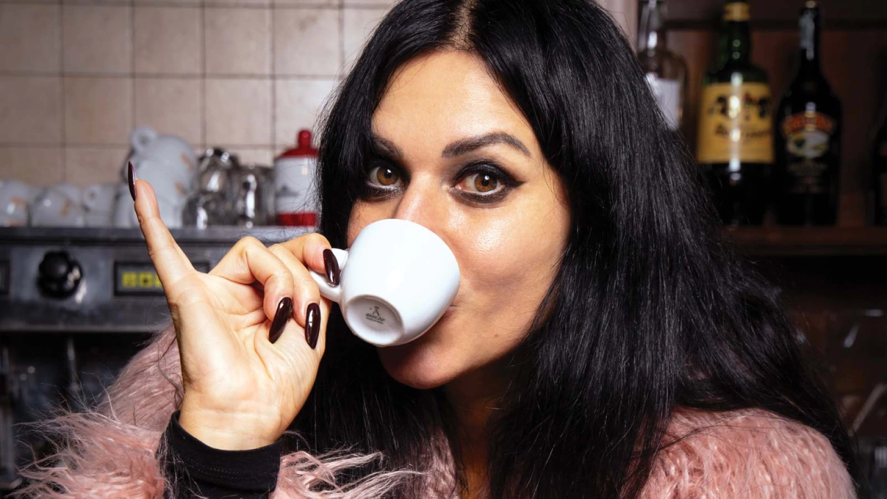 Favorite s**t: LACUNA COIL's CRISTINA SCABBIA on gaming pads, DAVE ...