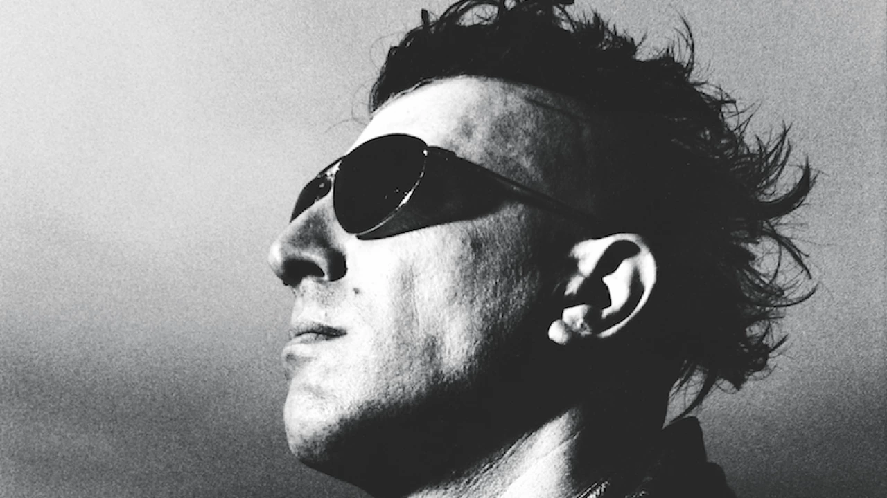 Maynard James Keenan: Gynourmous