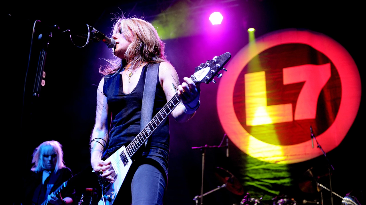 L7: Reunited Alt-Rock Icons on New Album, #MeToo, Getting Pranked by ...
