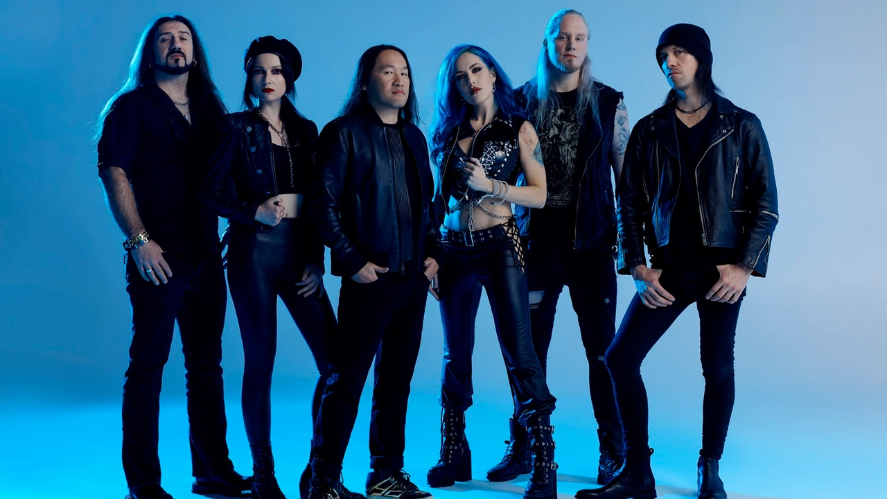 ALISSA WHITE-GLUZ joins DRAGONFORCE
