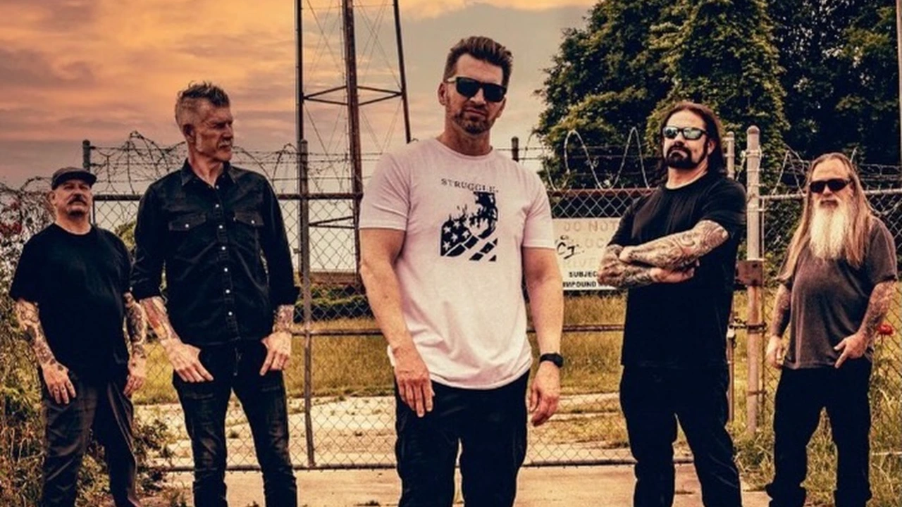 MASTODON's BILL KELLIHER joins reunited BURNT BY THE SUN