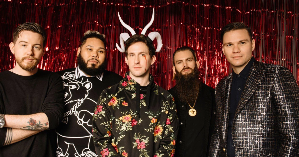 DANCE GAVIN DANCE split with vocalist TILIAN PEARSON