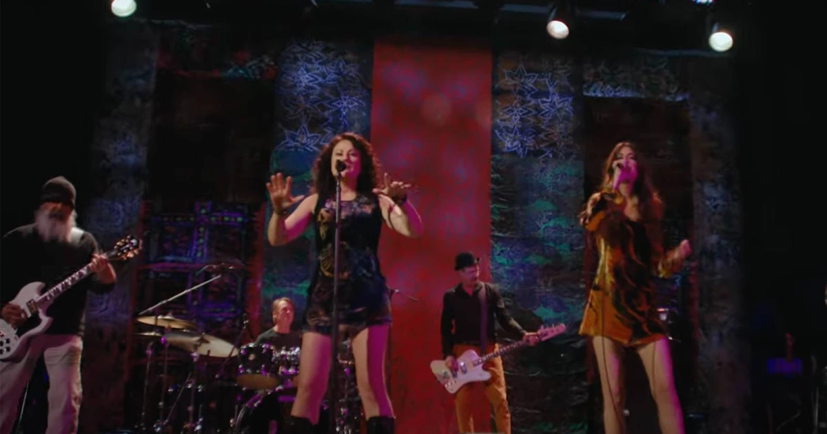 See grunge supergroup 3RD SECRET's new live video for "Ditch"