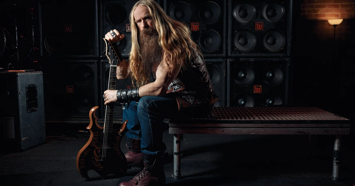 ZAKK WYLDE on new BLACK LABEL SOCIETY, "Ozzy's Song" and firing on all ...