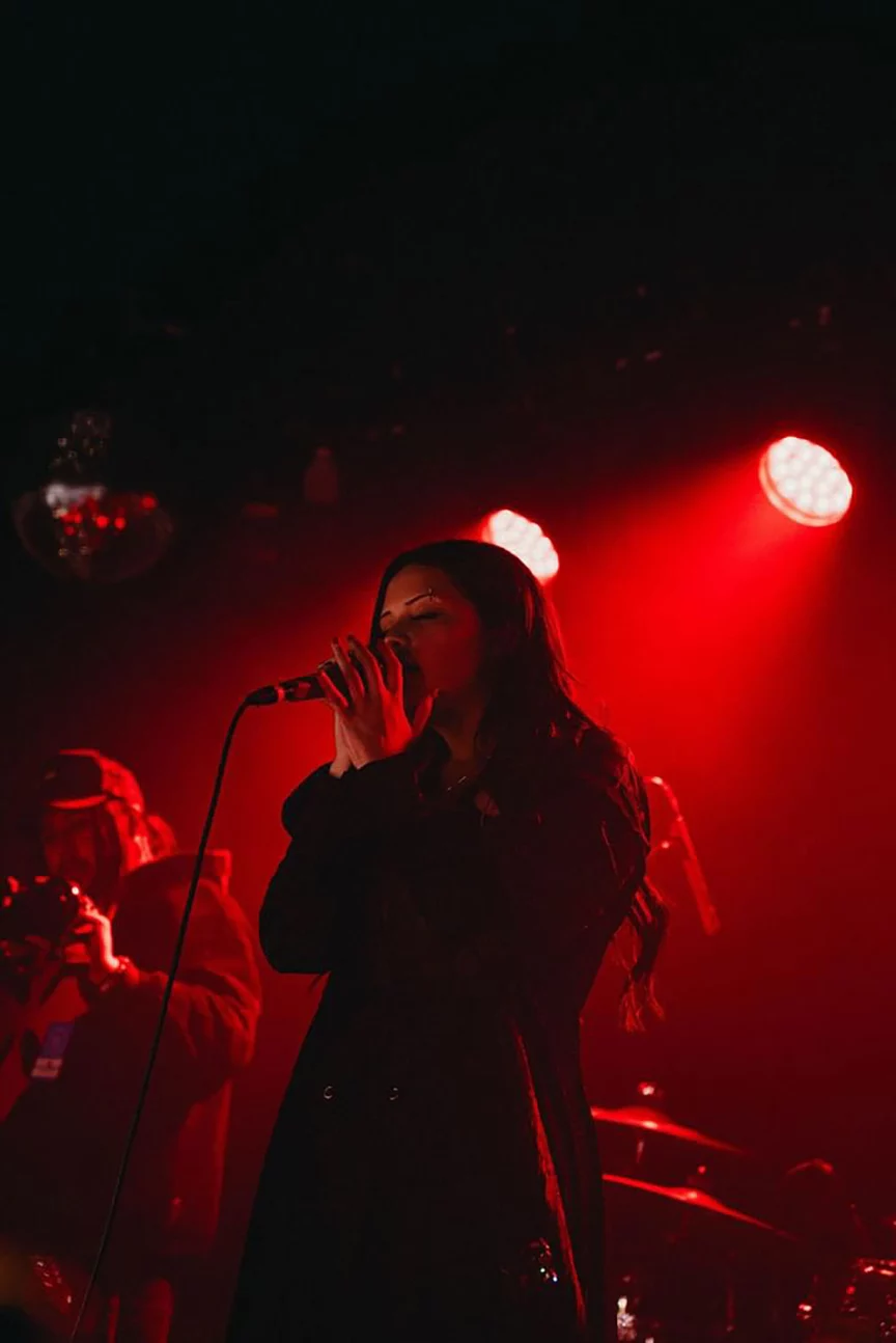 Alt-metal rising star AMIRA ELFEKY's first-ever headline show: See ...