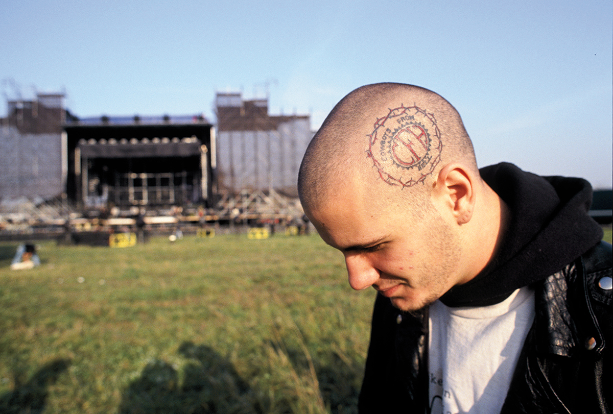 Pantera in Russia: See Amazing Photos From Iconic 1991 Monsters of Rock ...