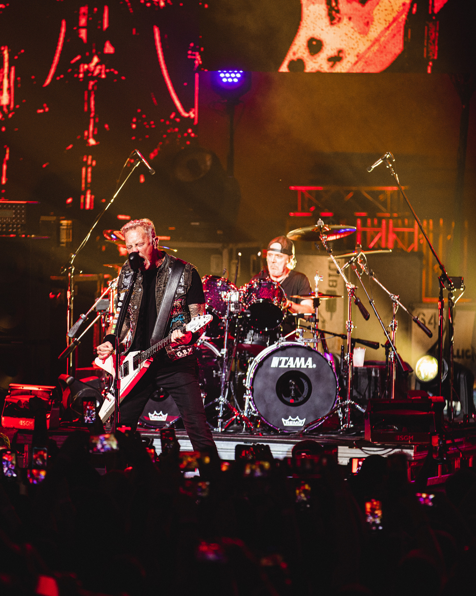Metallica's Zazula Tribute Show: See Stunning Photos of Throwback Set