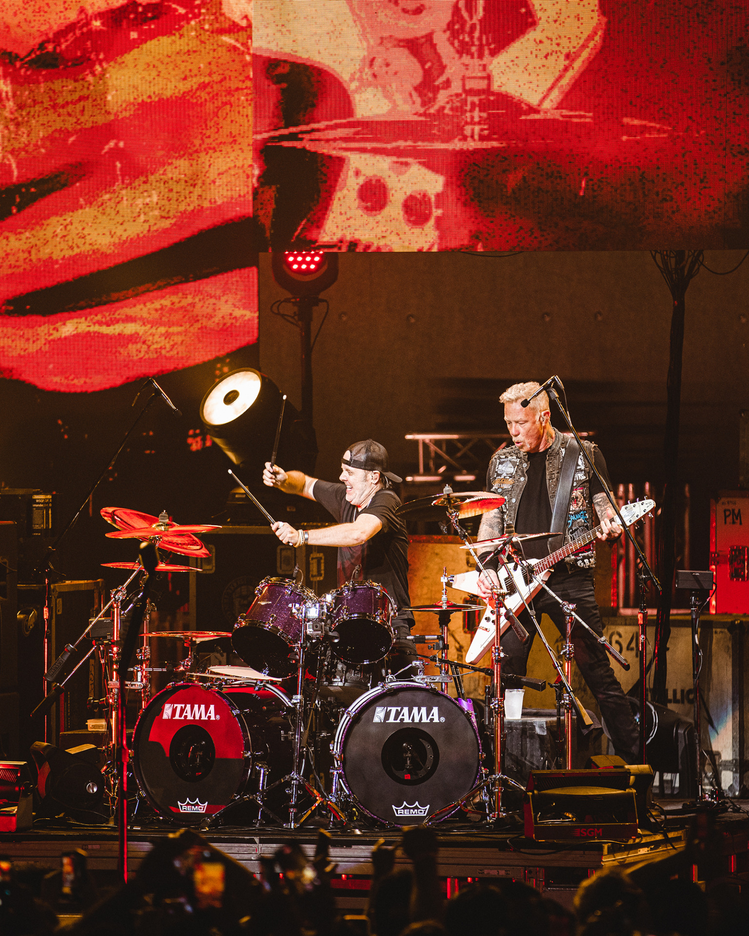 Metallica's Zazula Tribute Show: See Stunning Photos of Throwback Set