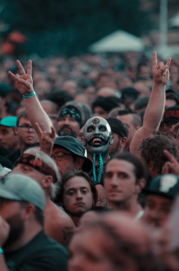 Inside Mudvayne's First Tour in 13 Years: See Exclusive, Behind-the ...