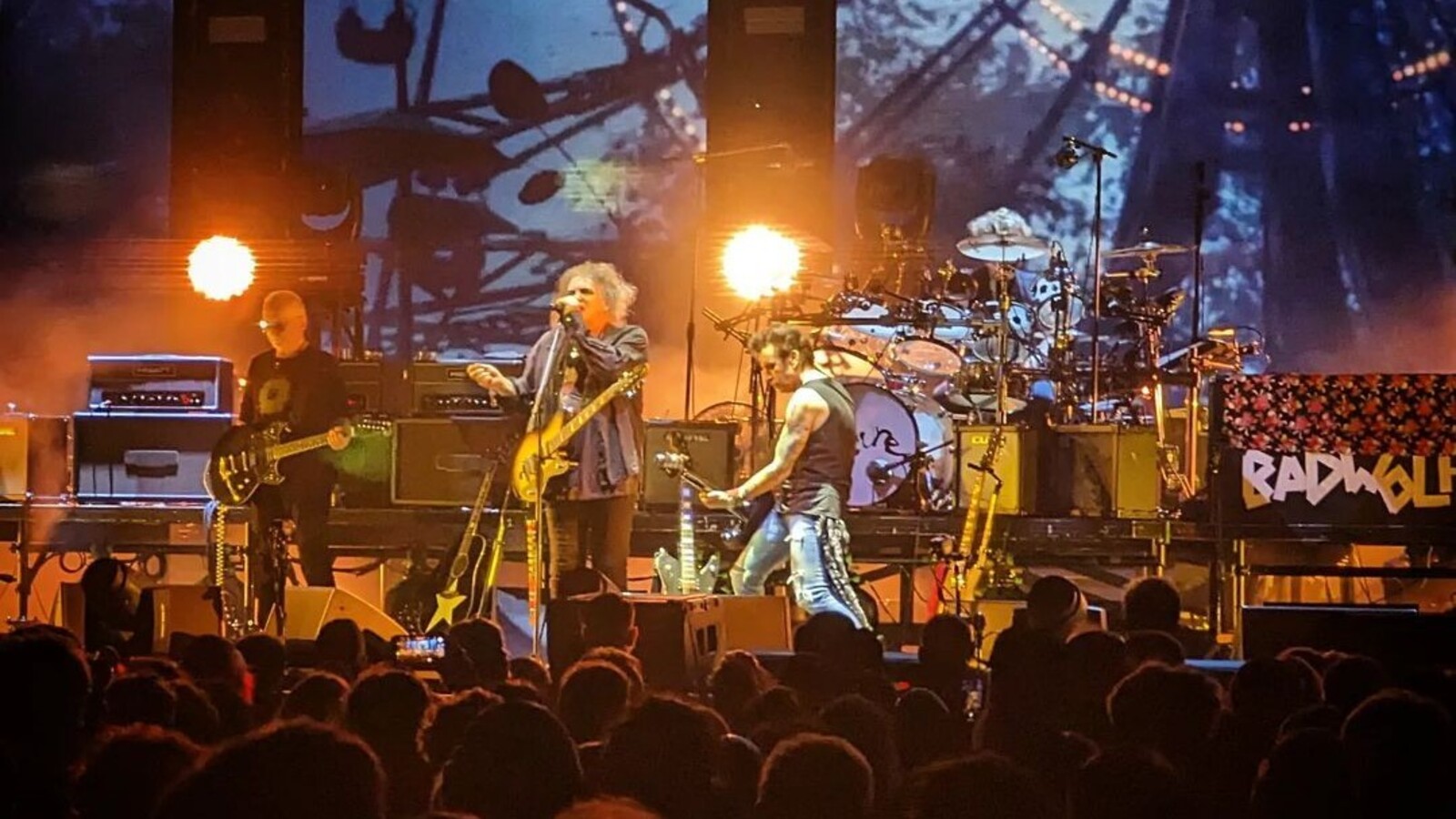 Hear THE CURE's gothic first new song in 16 years "Alone"