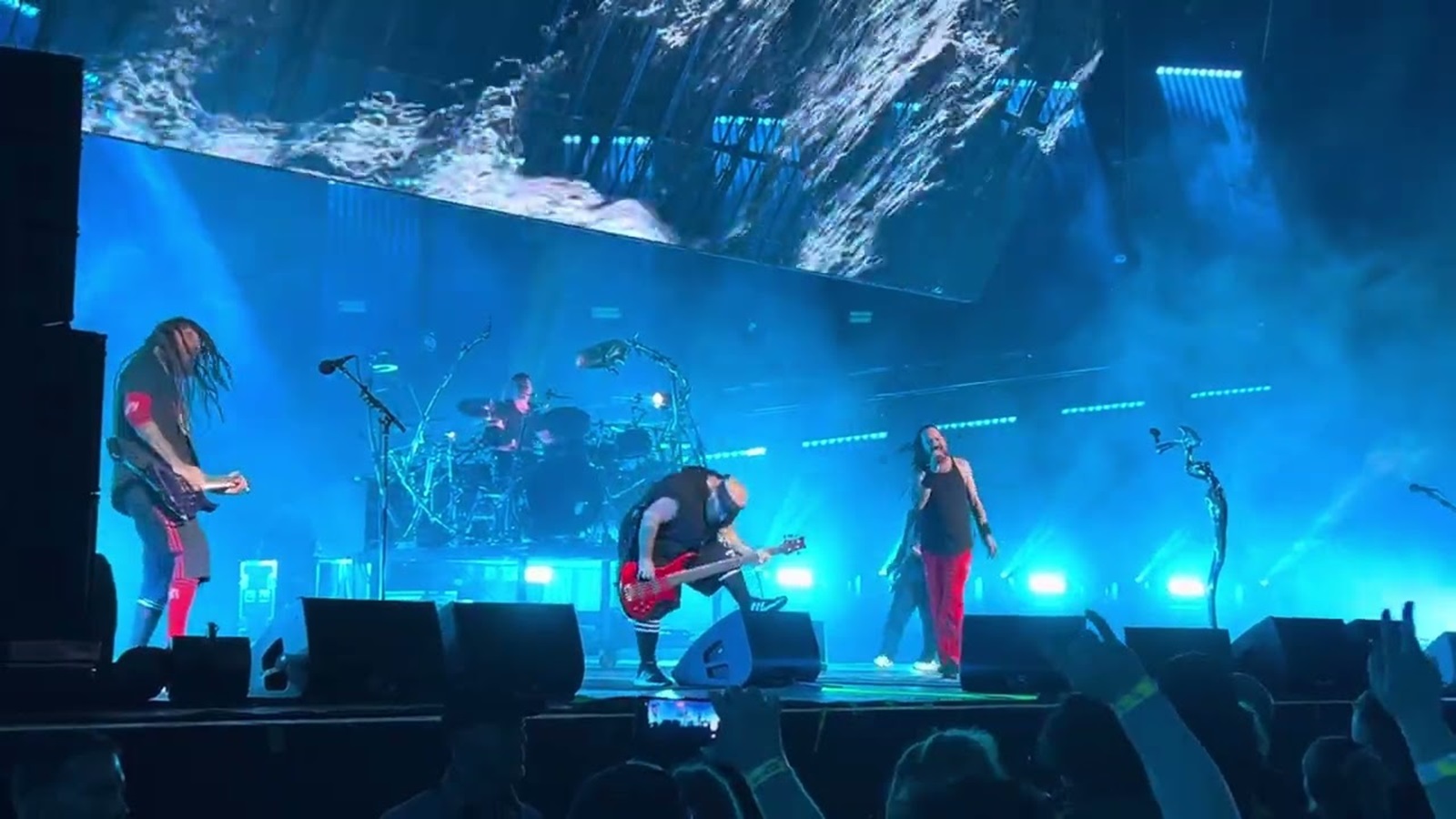 KORN's epic tour kickoff: See setlist and video