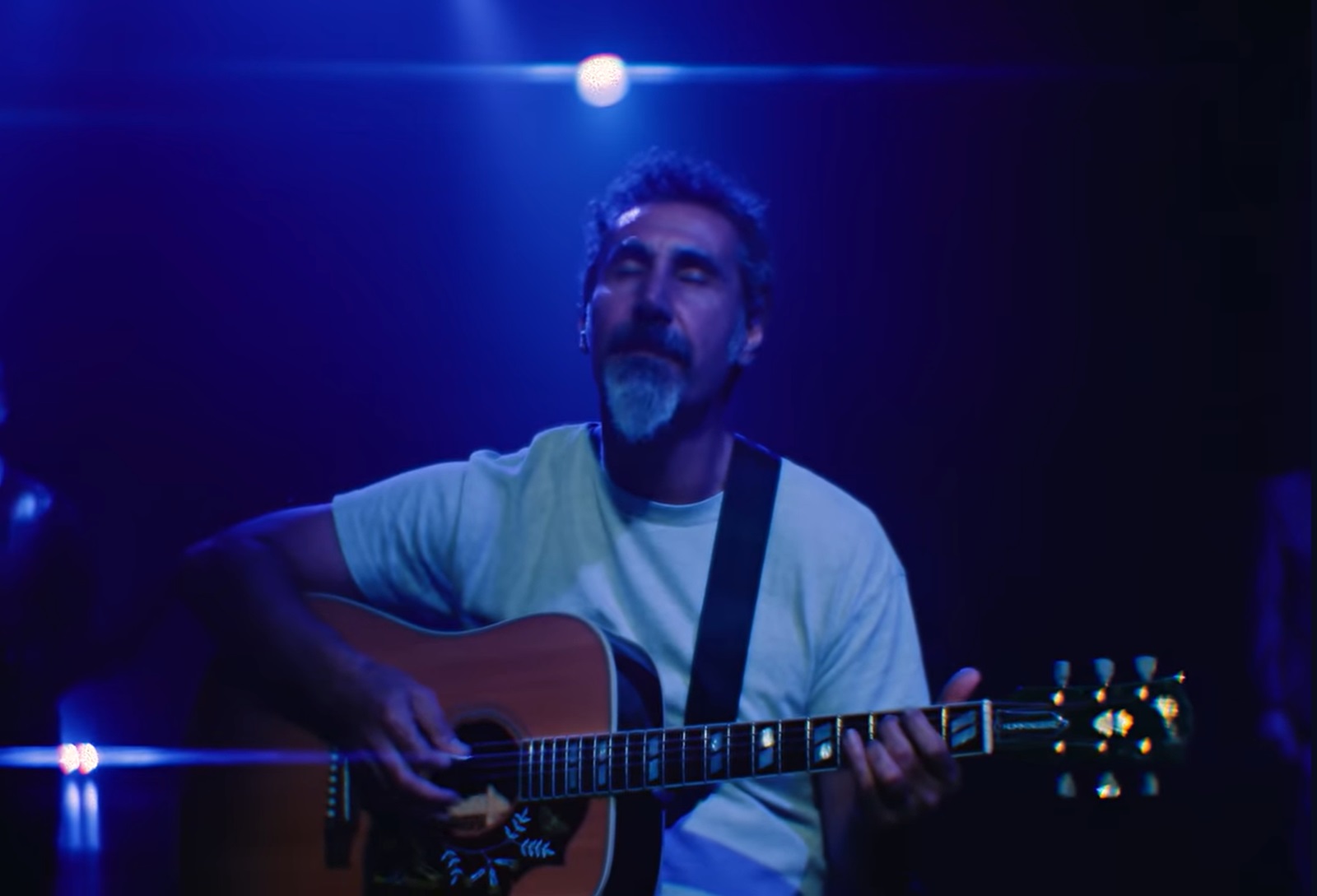 Hear SERJ TANKIAN's heavy ballad "Cartoon Buyer"