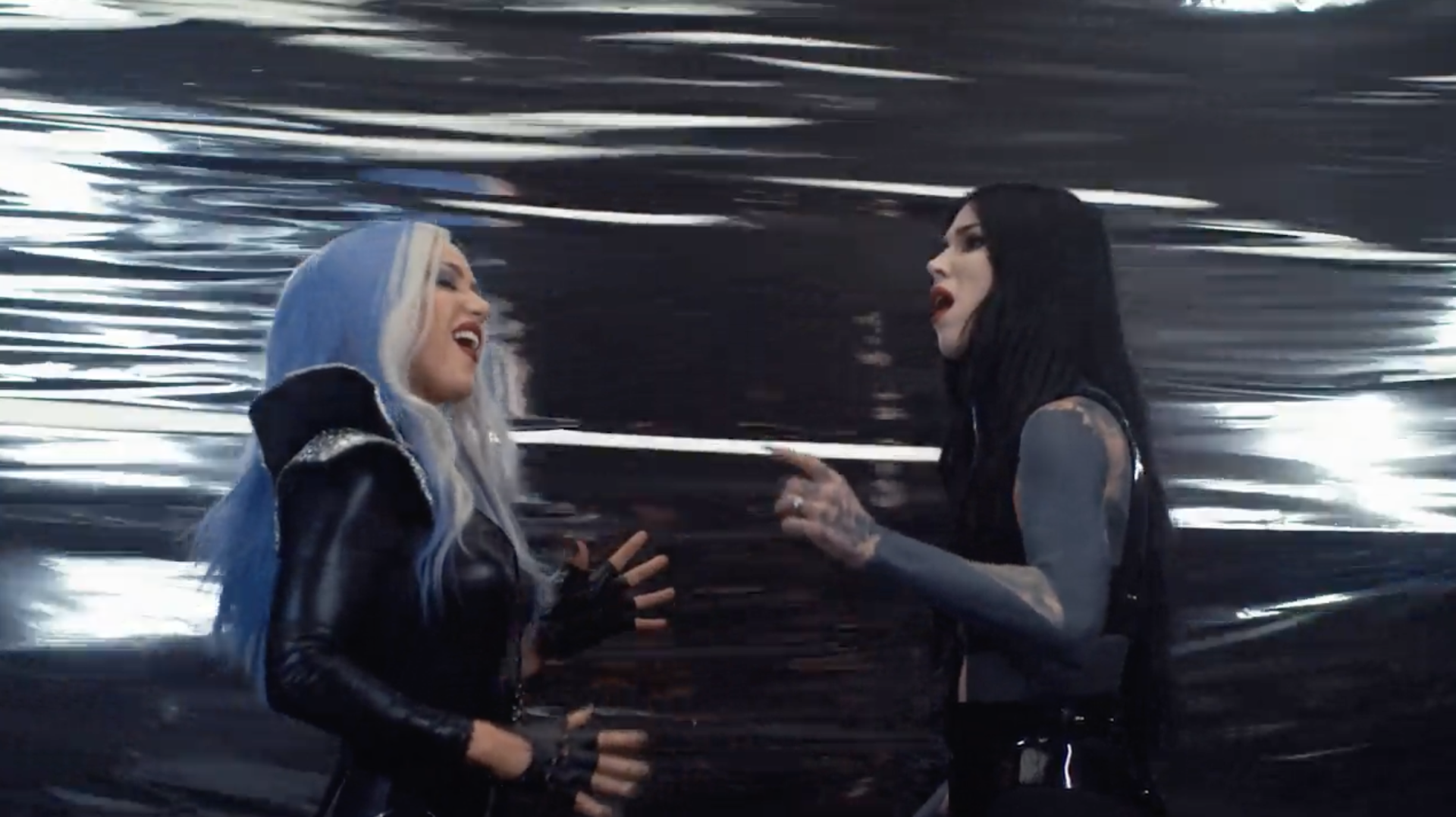 See KAT VON D and ARCH ENEMY's ALISSA WHITE-GLUZ team in new "I AM A ...