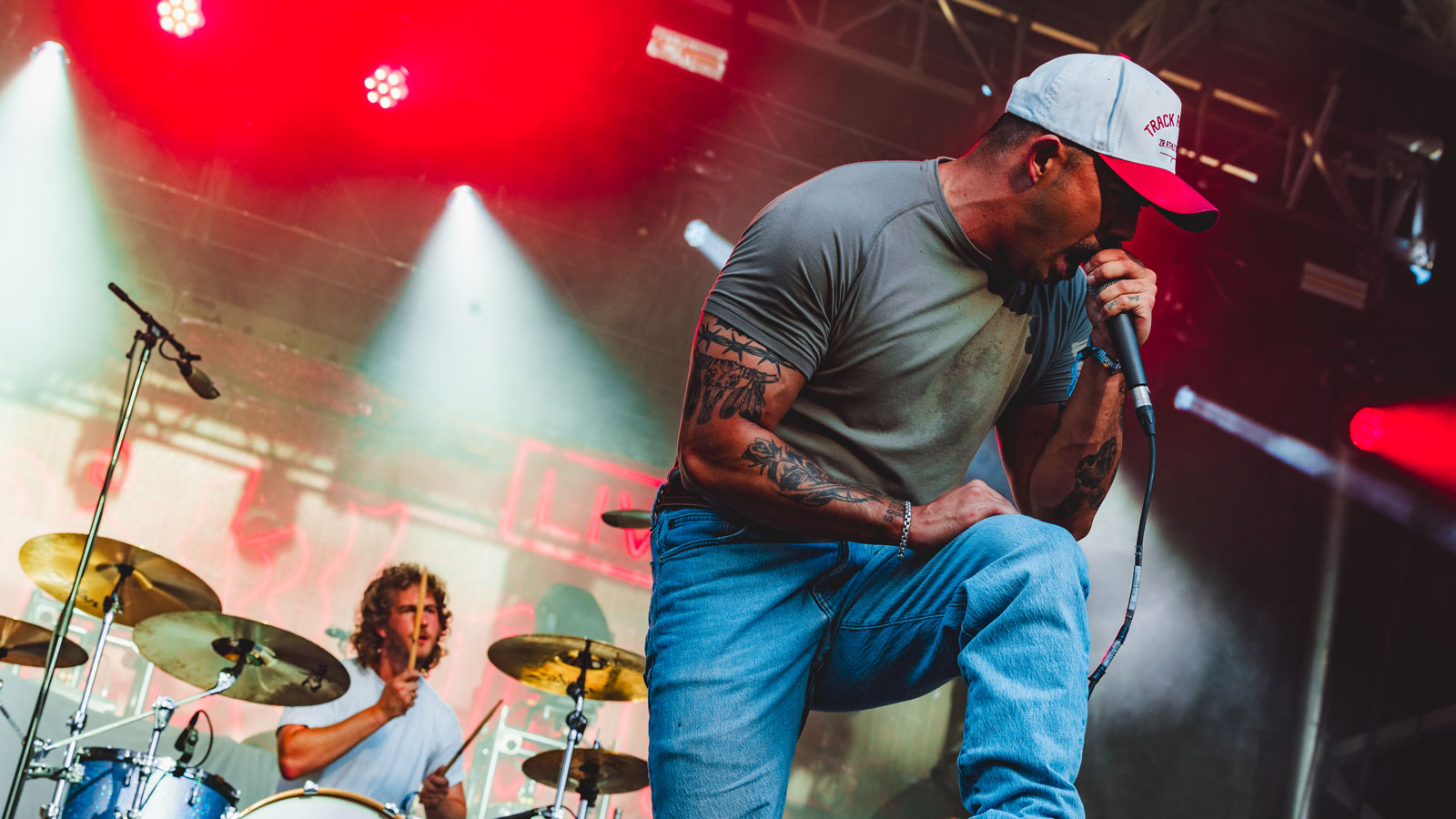 Hear Kublai Khan Tx S Towering New Song The Mountain Of Corsicana