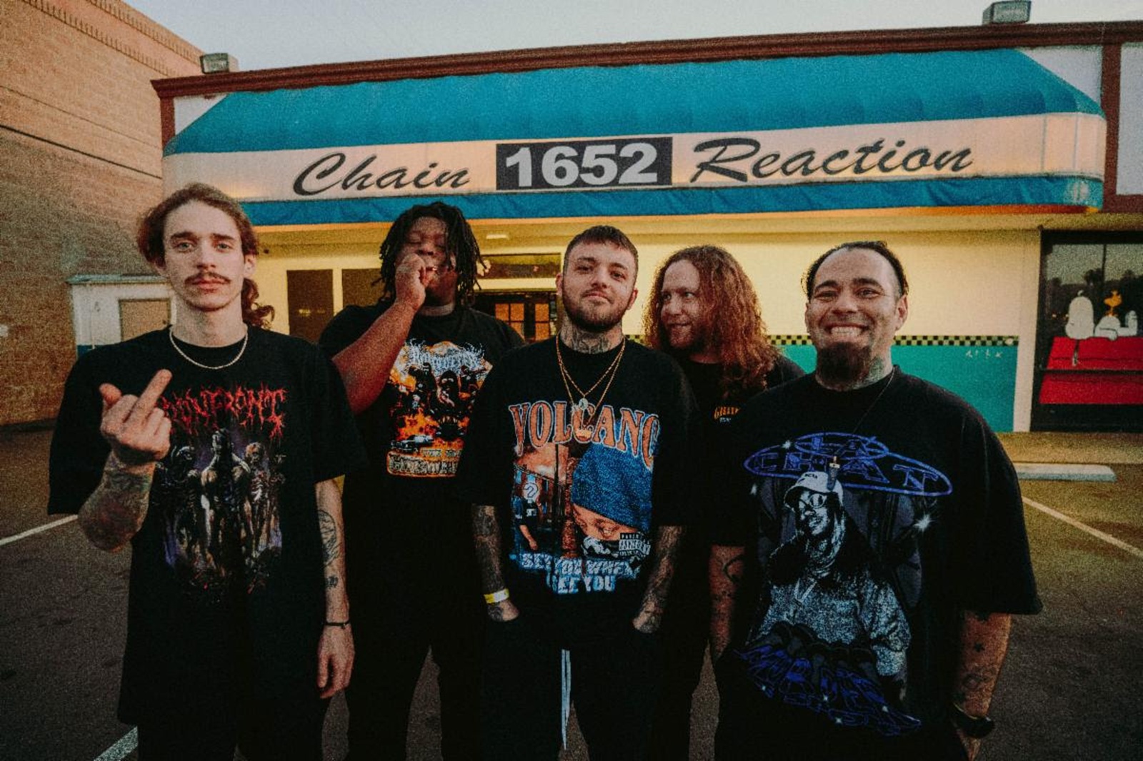 Hear PEELINGFLESH team with SVDDEN DEATH and more for extreme-metal/EDM ...