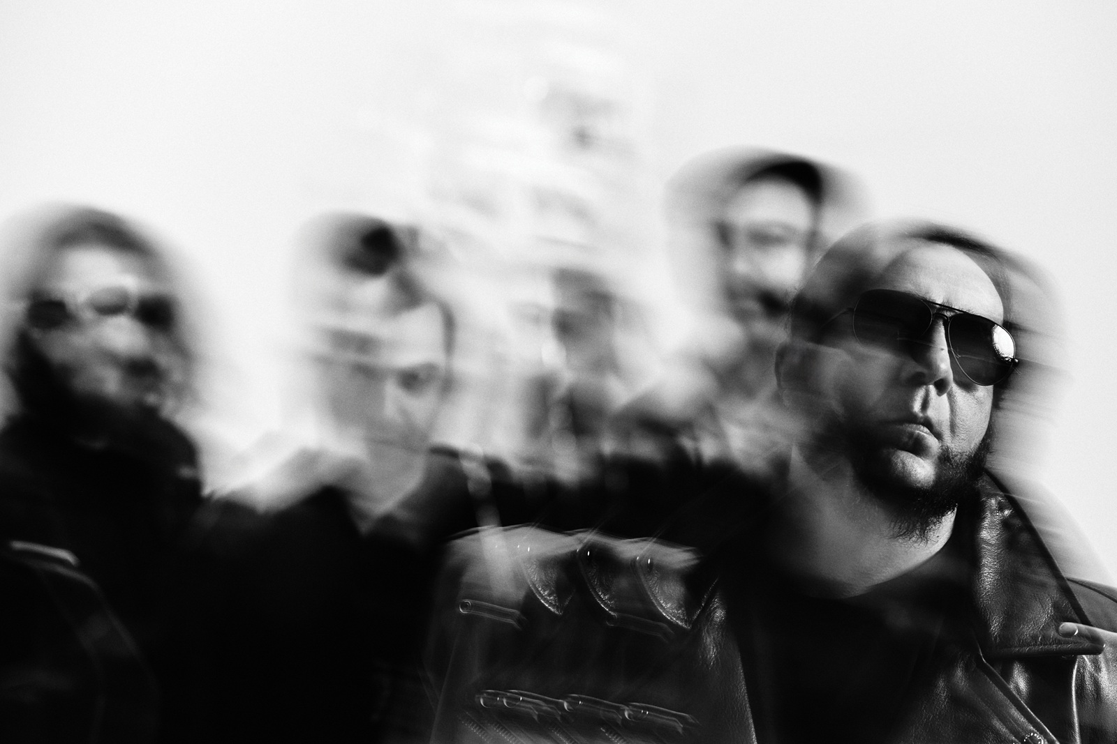 DARON MALAKIAN on SCARS ON BROADWAY's killer new album, wild SYSTEM OF ...