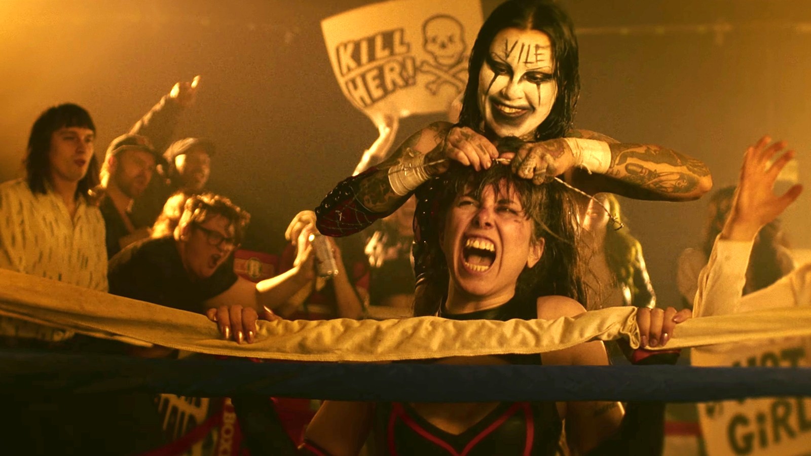 See WAIT//LESS and TARA ZEP get into a hardcore wrestling match in new ...