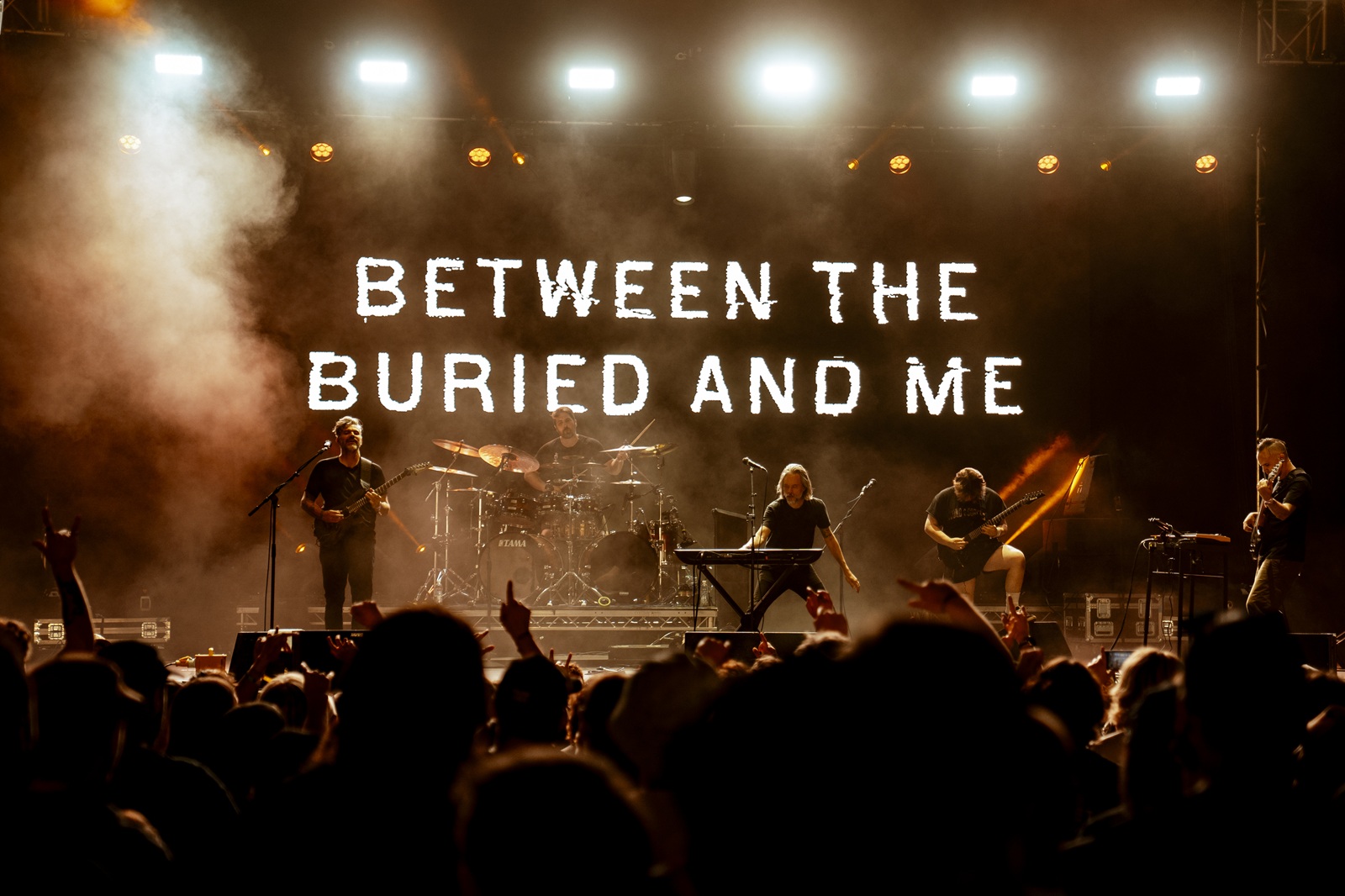 Yacht-rock, ego-trips and bad hospitality: BETWEEN THE BURIED AND ME check into 'The Blue Nowhere'