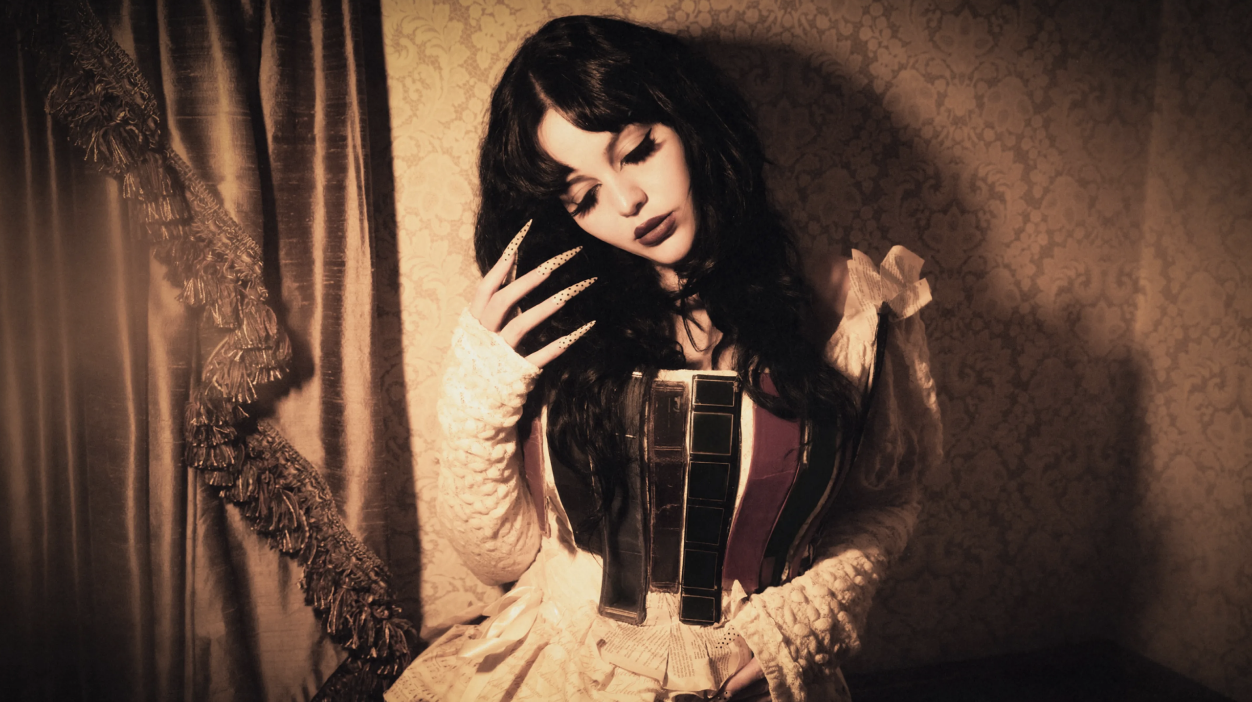 Hear nu-metal rising star AMIRA ELFEKY's dynamic new song "Hold Onto Me"